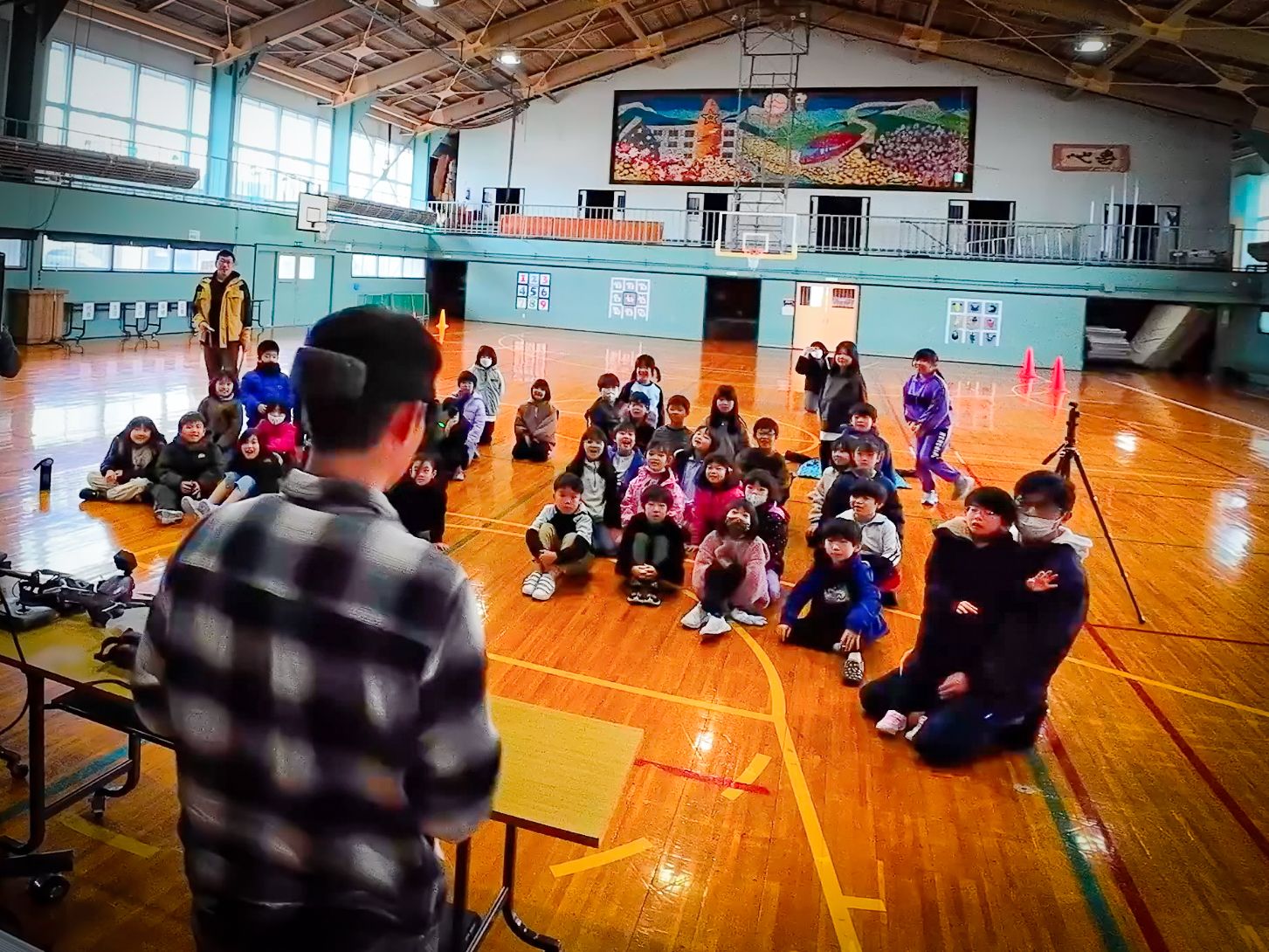 未来のパイロットがここから！？小学生がドローン体験に挑戦！（北海道芦別市）｜Sitakke【したっけ】
