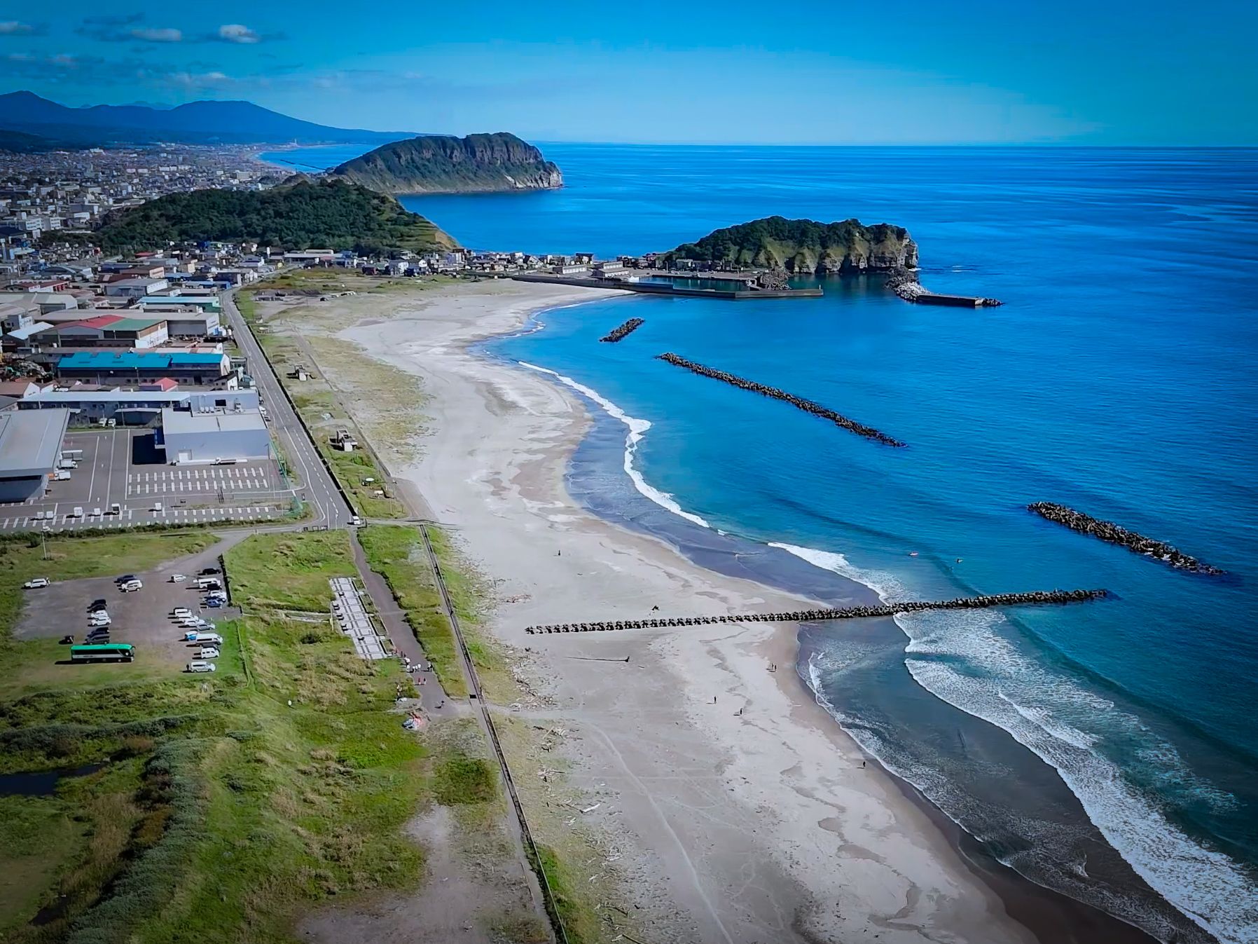 「鳴き砂」って知ってる？絶景の海岸線で守られる、貴重で不思議な砂【北海道・室蘭市】｜Sitakke【したっけ】