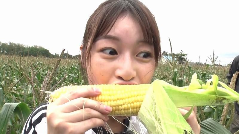 「みずみずしく弾ける！」生で食べるもぎたての甘さにびっくり！畑で最初のごほうび｜Sitakke【したっけ】