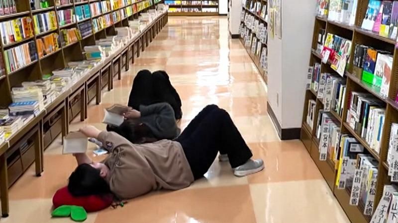 「やっちゃいけないことができて爽快」倍率は138倍！書店の床にゴロ寝もOKの夢のツアー｜Sitakke【したっけ】